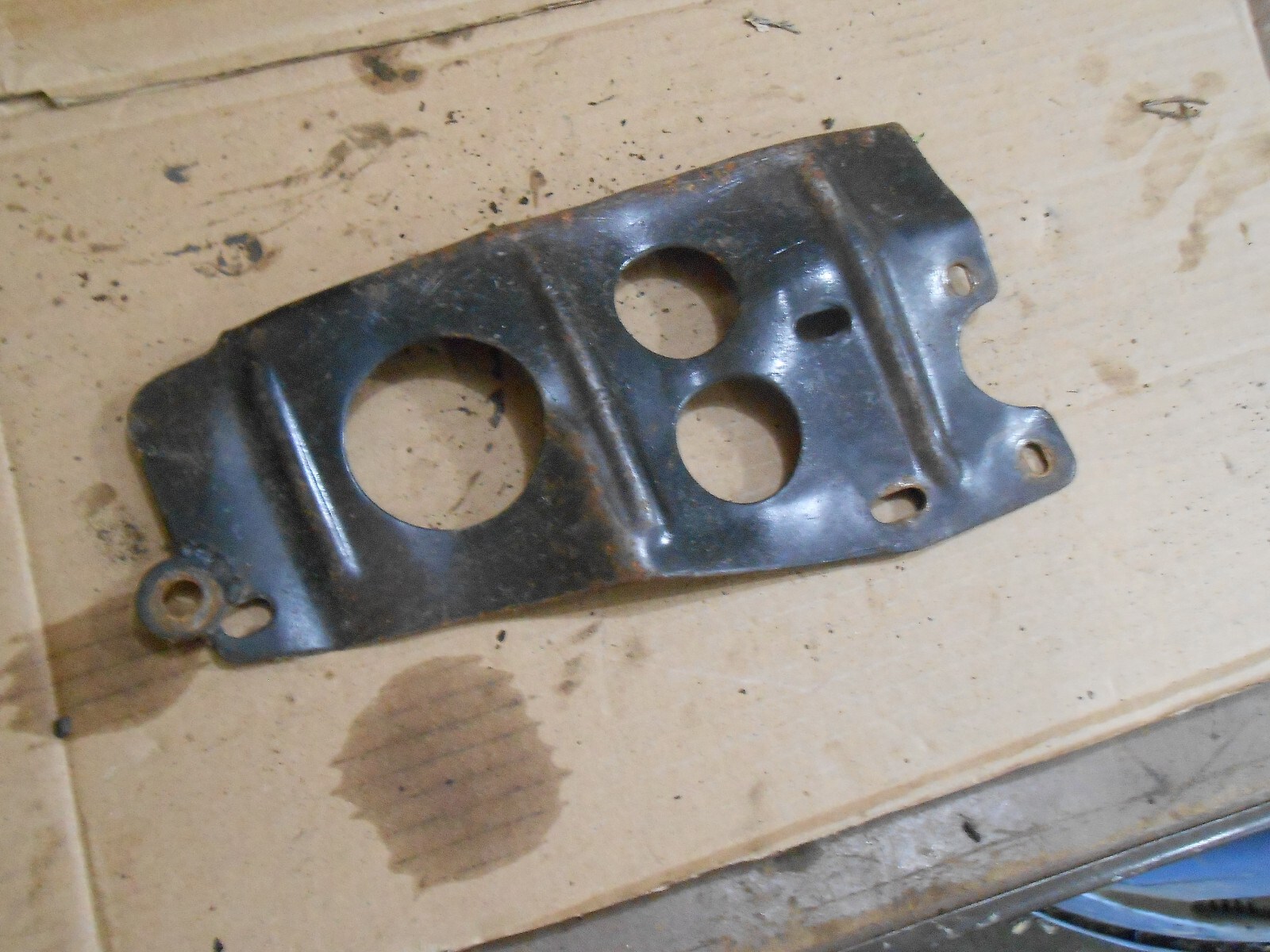 Honda ATC 110 ATC110 3 wheeler 1981 81 bottom frame rear axle brush ...