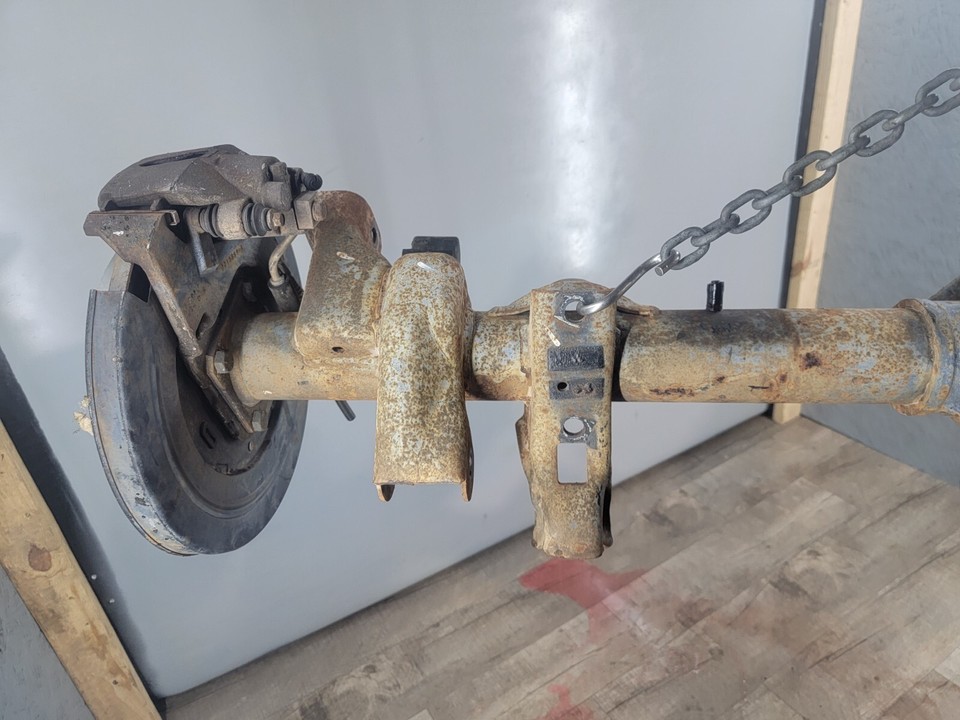 00-02 FORD EXPEDITION REAR AXLE DIFFERENTIAL 8.8" RING GEAR 3.31 RATIO ...