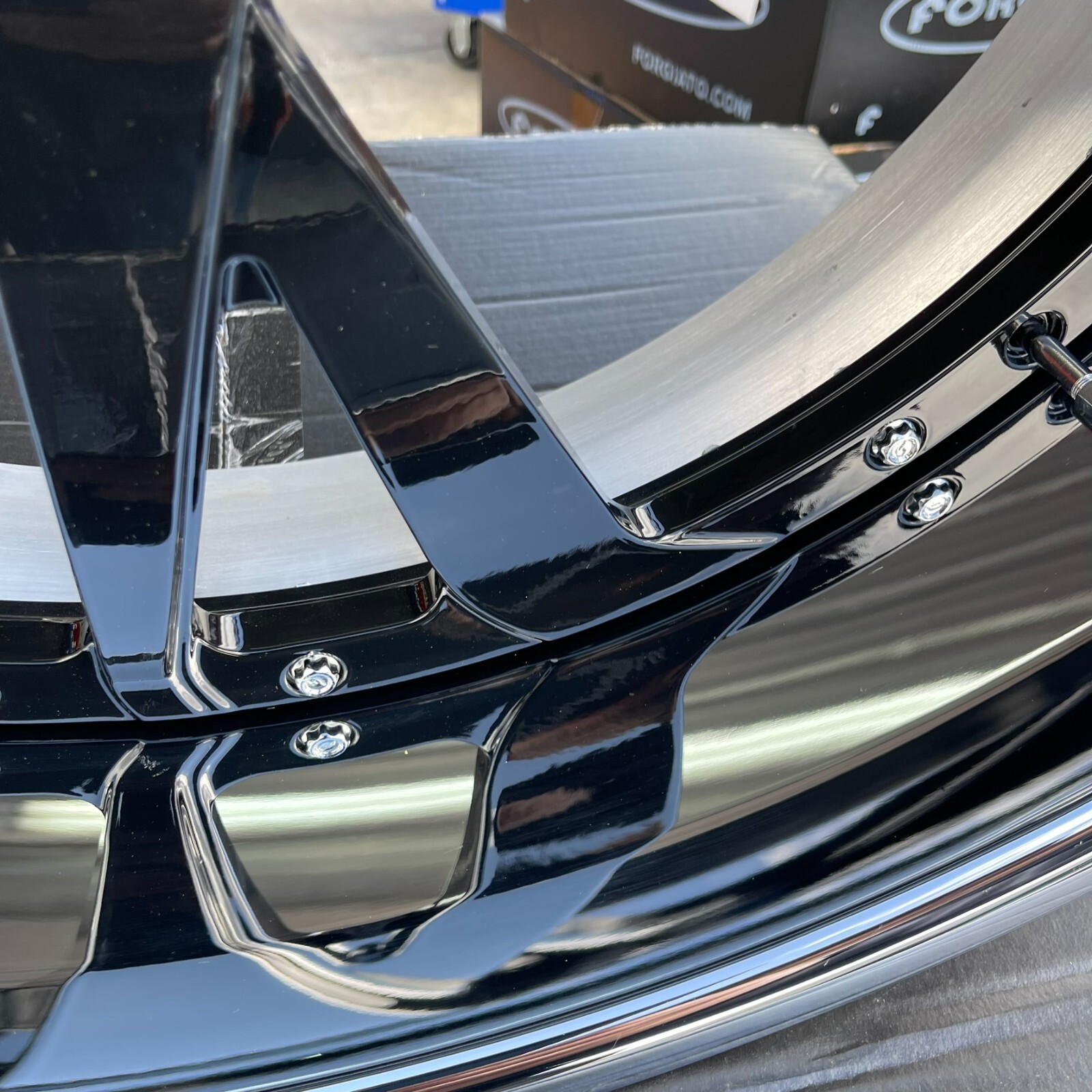 24 INCH FORGIATO S221 G BODY-CHEVELLE FITMENT GLOSS BLK WHEEL-TIRE PKG ...