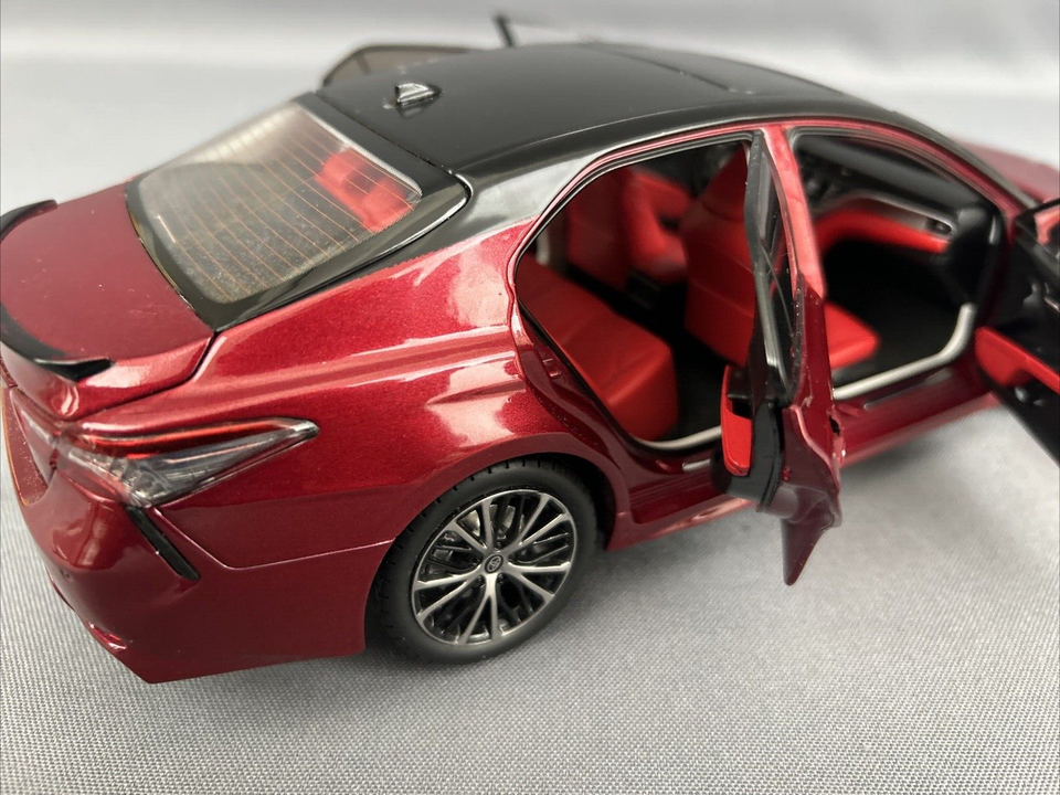 TNGA 1/18 Scale 2020 Toyota TRD Camry Sportivo Diecast Supersonic Red ...