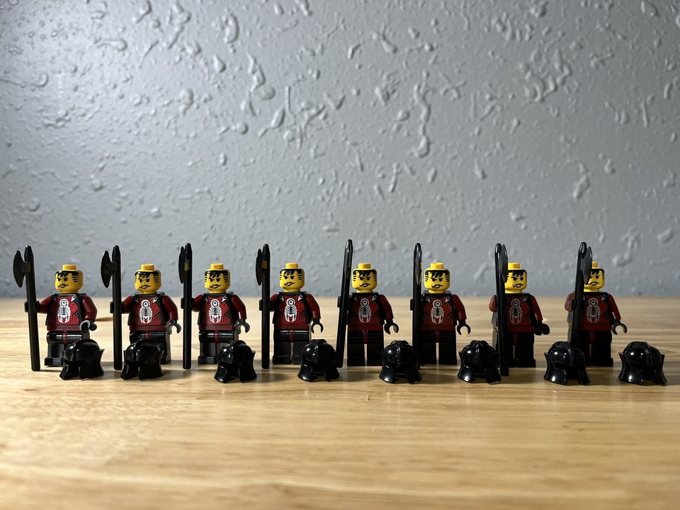 LEGO Knights Kingdom Chess Set (4277678) RARE Almost Complete (Missing ...