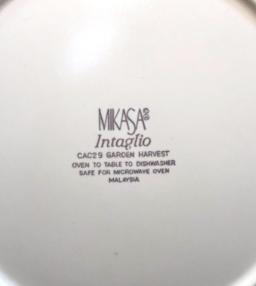 Mikasa Intaglio Garden Harvest Dinner Plate 1 1/8" Stoneware Fruit ...