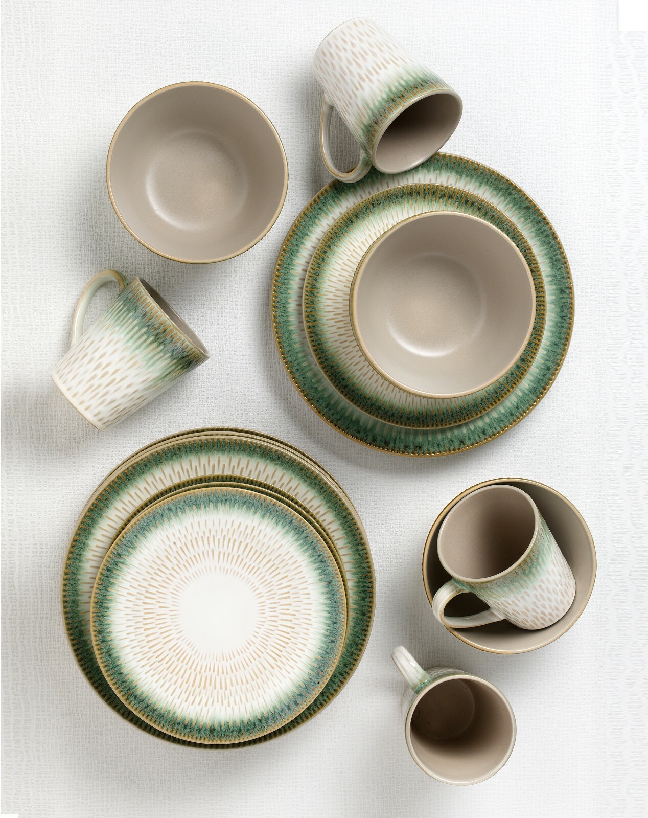 LORREN HOME TRENDS 16 PIECE STONEWARE SET-GREEN DROP | eBay
