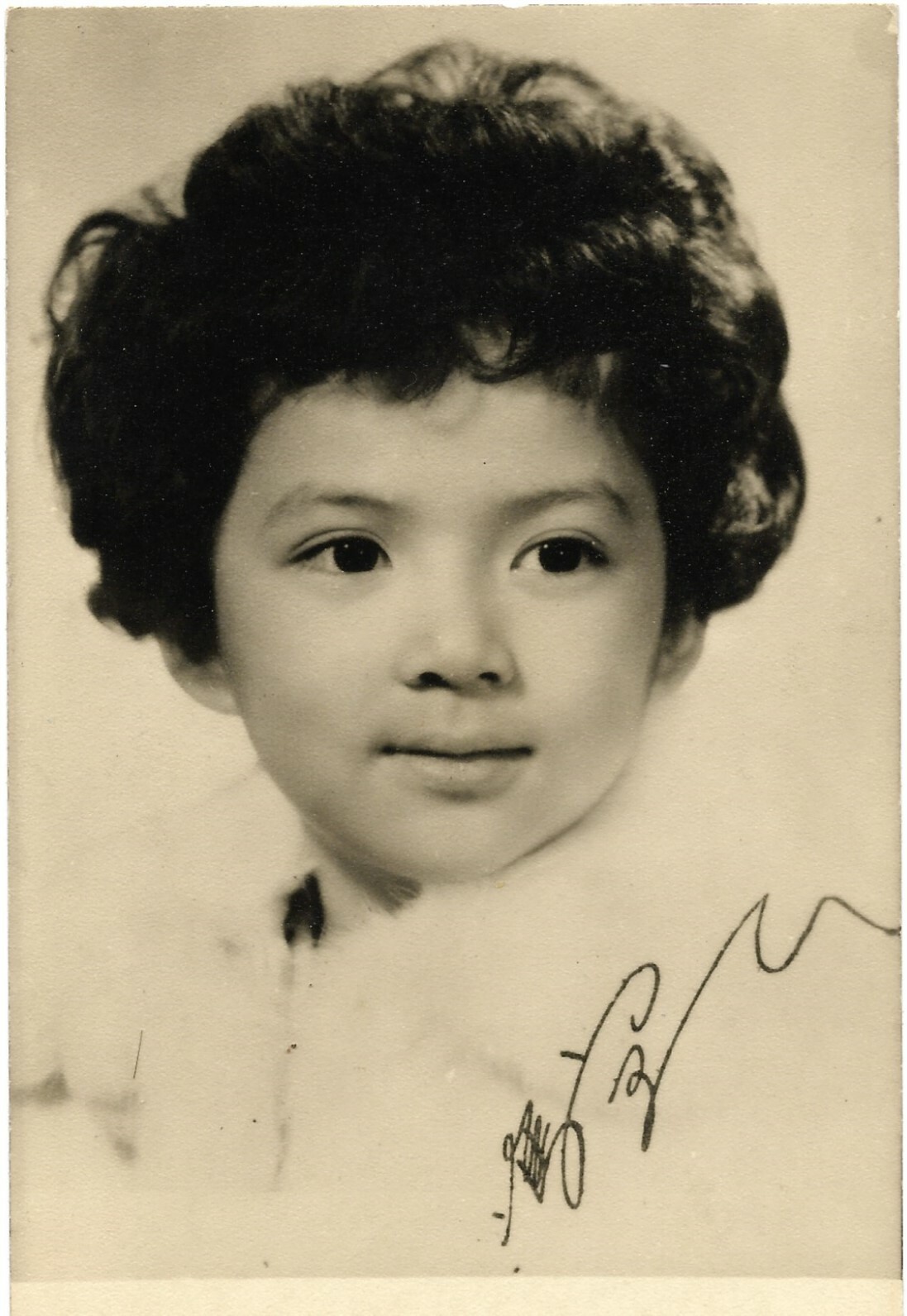 upp130 60s Hong Kong actress Fung Po Po冯宝宝 Real Photo with Autograph | eBay