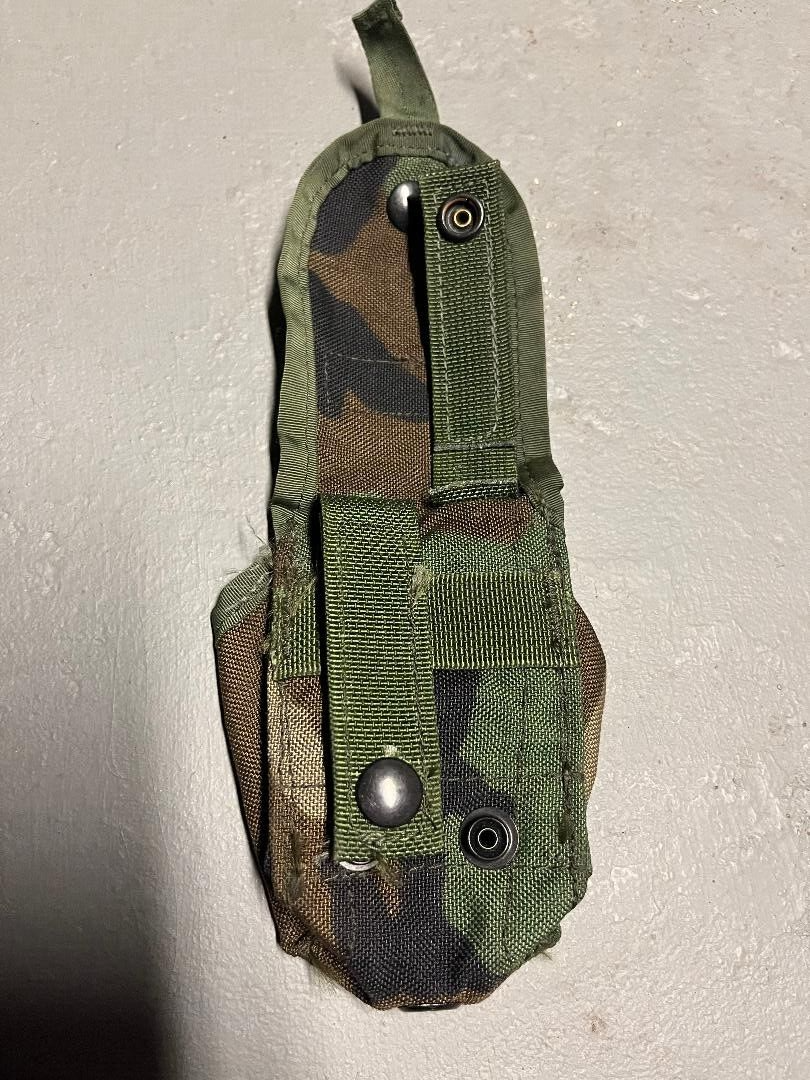 USGI Military Army Woodland Camo MOLLE Hand Grenade Carrier Pouch Style ...