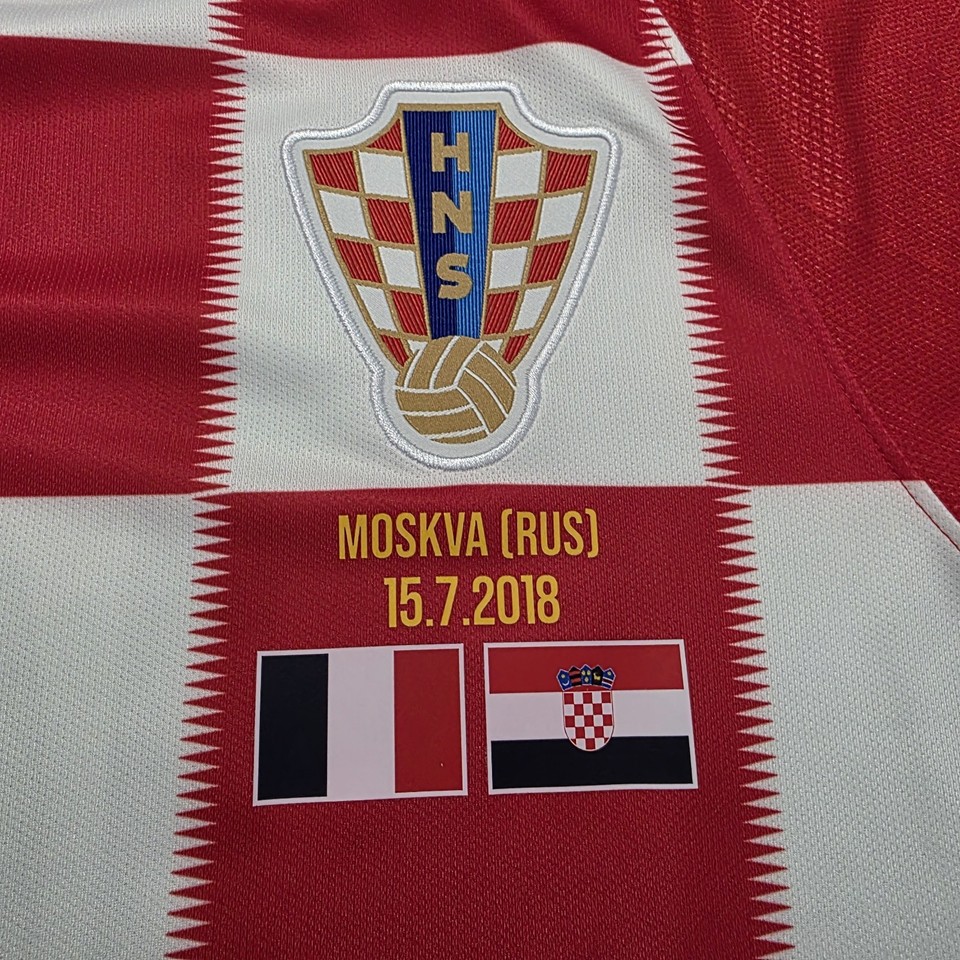 2018 Nike Croatia Home Soccer Jersey Luka Modric Men M World Cup Final ...