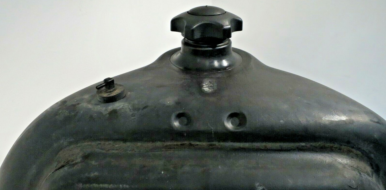 OEM Ski-Doo Formula III 3 599 ROTAX 600 1996 SNOWMOBILE FUEL TANK ...