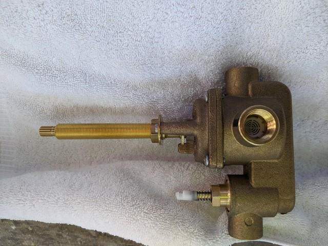 Newport Brass 1-505 Tempress Pressure Balancing Valve for Tub & Shower ...