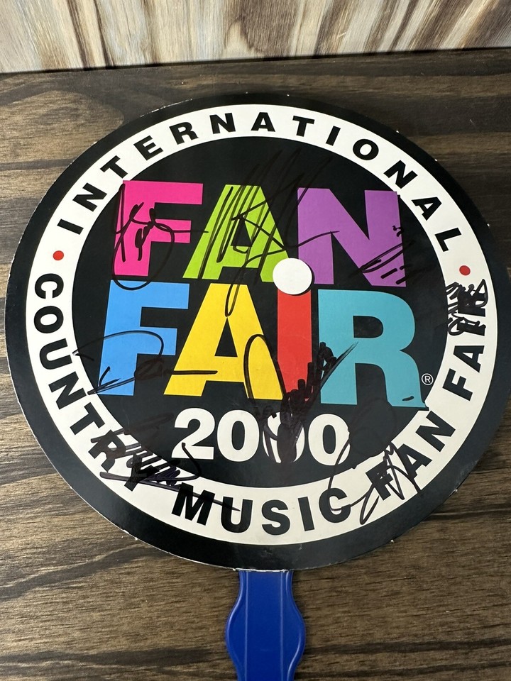 Country Music Fan Fair 2000 Handheld Fan AUTOGRAPHED by Diamond Rio | eBay