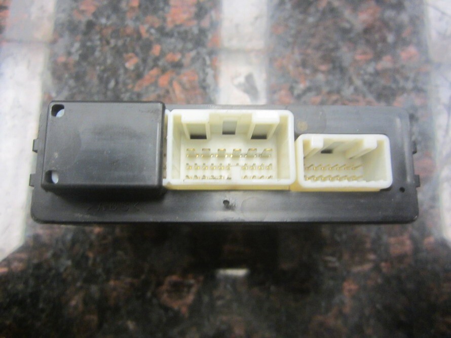 Toyota AVALO FRONT DOOR MIRROR CONTROL MODULE Control 89430 AC010 | eBay
