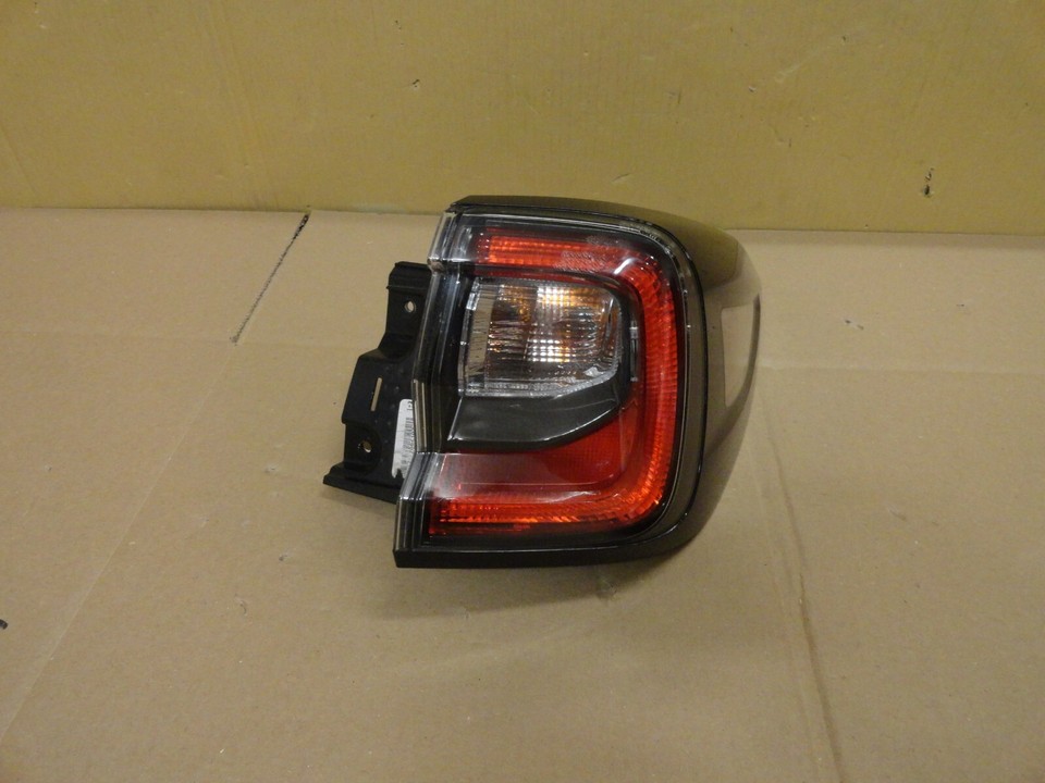 2020 - 2023 Subaru Outback oem Passenger Right Halogen LED Tail Light ...