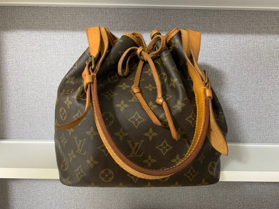 LOUIS VUITTON Monogram Canvas Bucket Bag Brown Drawstring Shoulder ...