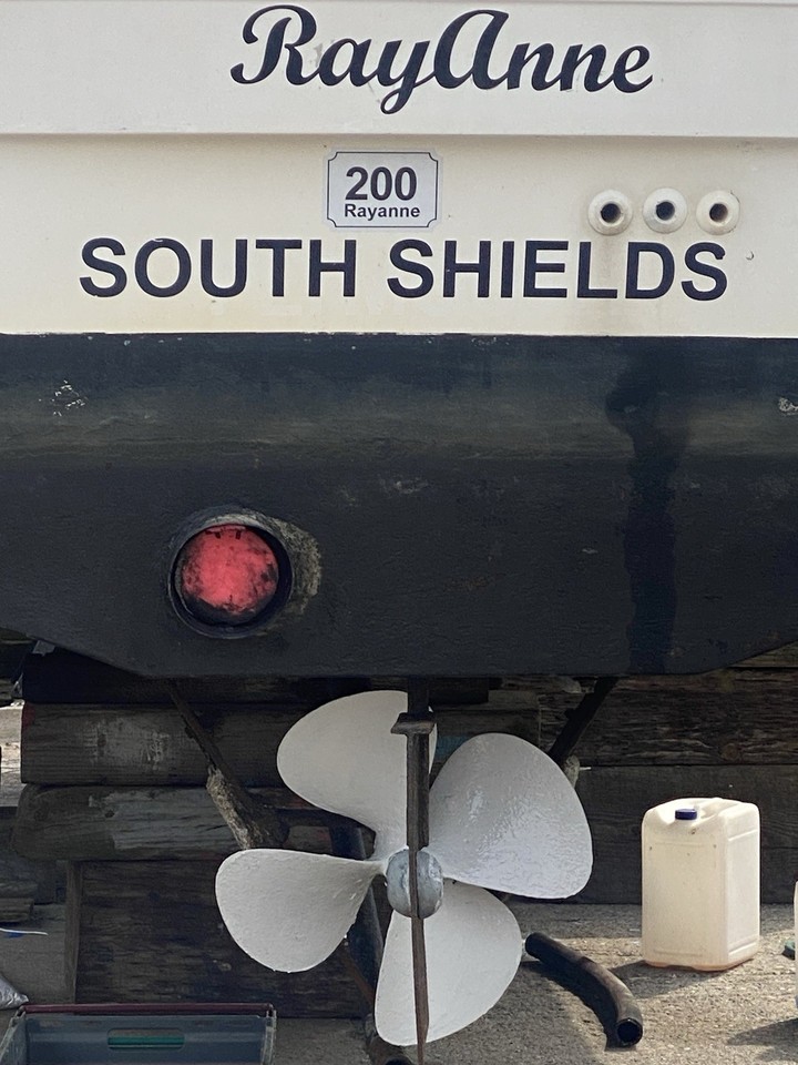 Fishing/ Diving Boat Taskforce 26 2701e Ford Sabre Engine | eBay UK