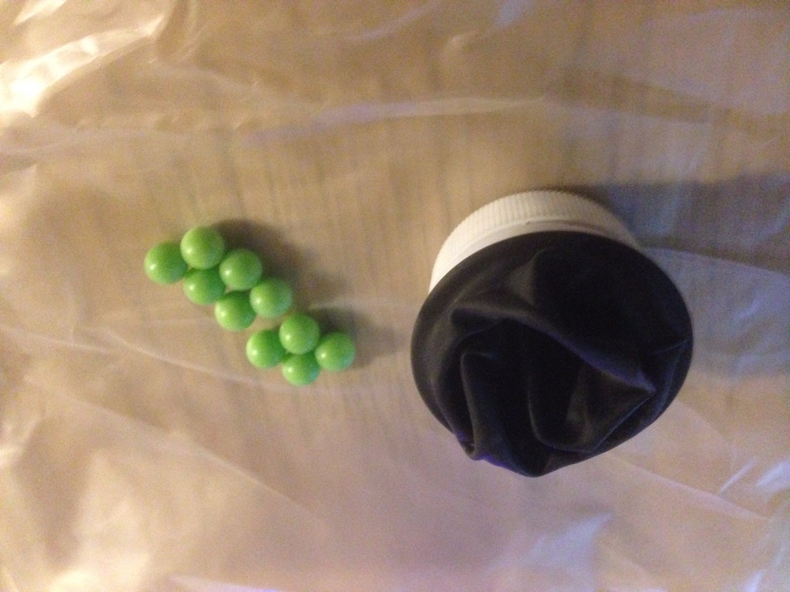 Pocket Rocket Mini Catapult Slingshot + Ammo Bullets Shooting Toy Gift ...