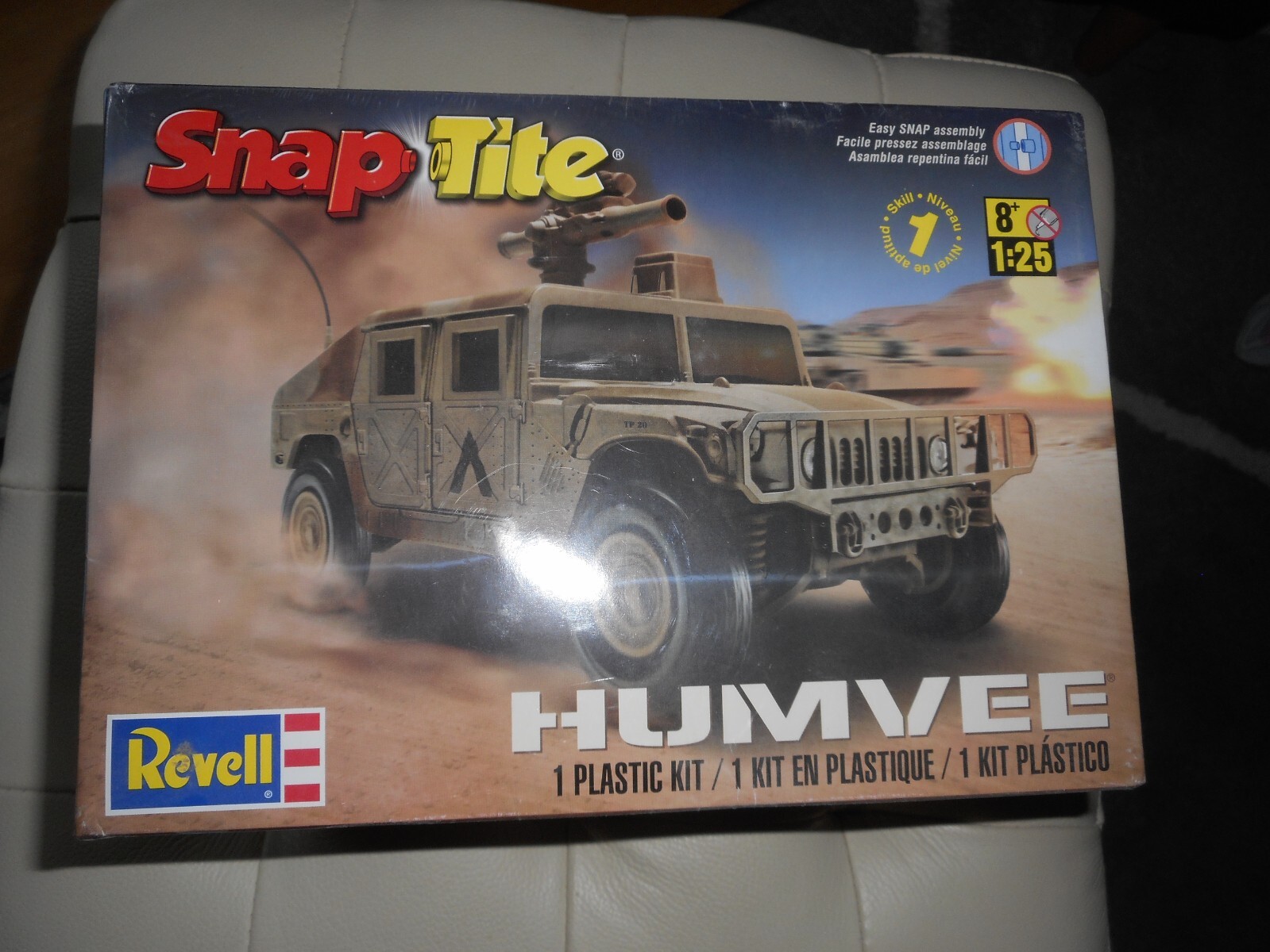 NEW SEALED REVELL SNAP TITE HUMVEE 1:25 SCALE MILITARY JEEP W/ CANNON ...