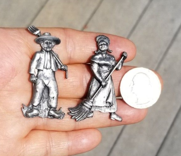 2 PEWTER MAGNETS: AMISH FARMER & WIFE 3D DETAILED DESIGN 2 ...
