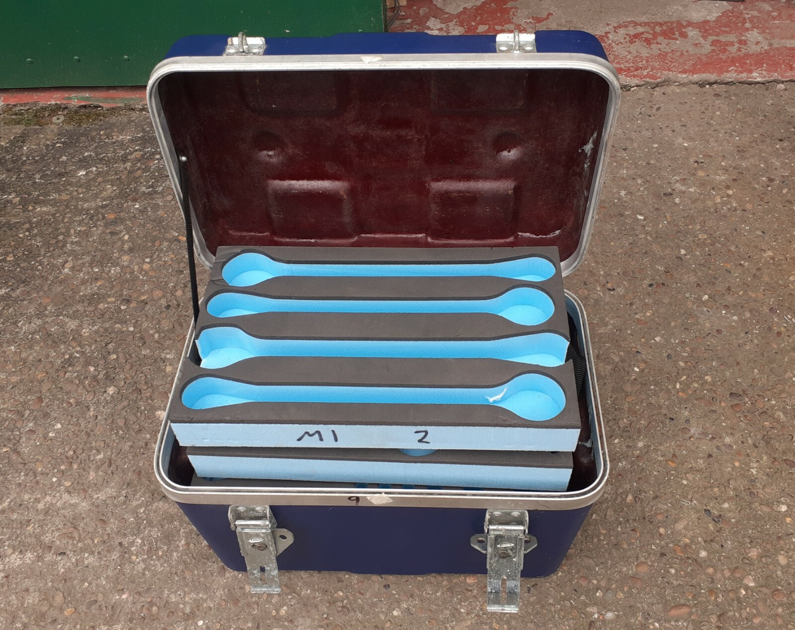 Royal Navy HMS Bulwark M1 Large Tool Box Case With Foam Cut Out Tool ...