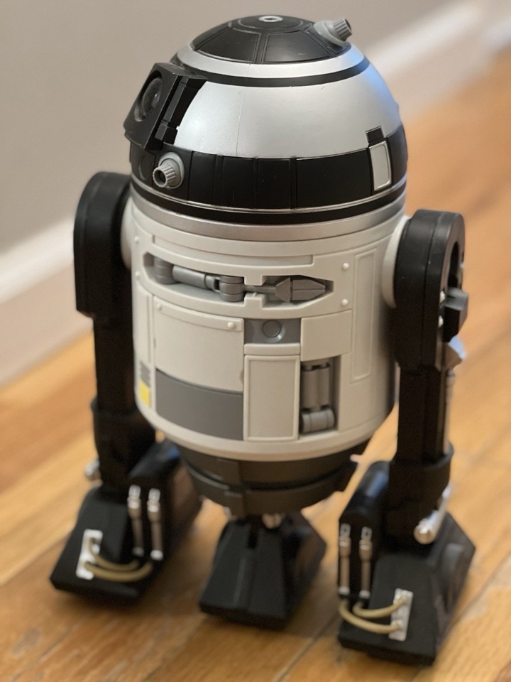 ROBOT - Star Wars Disney World Droid Depot Built Droid Fully Functional ...