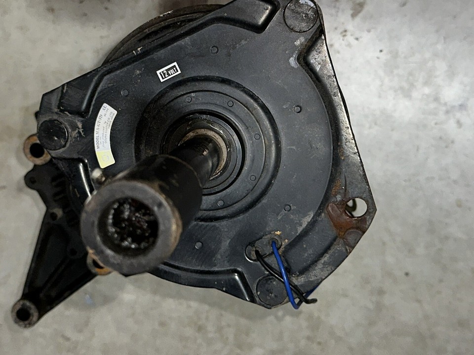 John Deere 318 322 330 332 420 430 Rear PTO Assembly And Gear Box 2000 ...