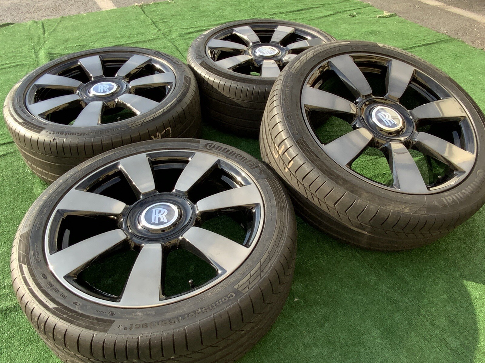 Rolls-Royce Cullinan Wheels OEM Factory 22” Mint Rolls Royce | eBay