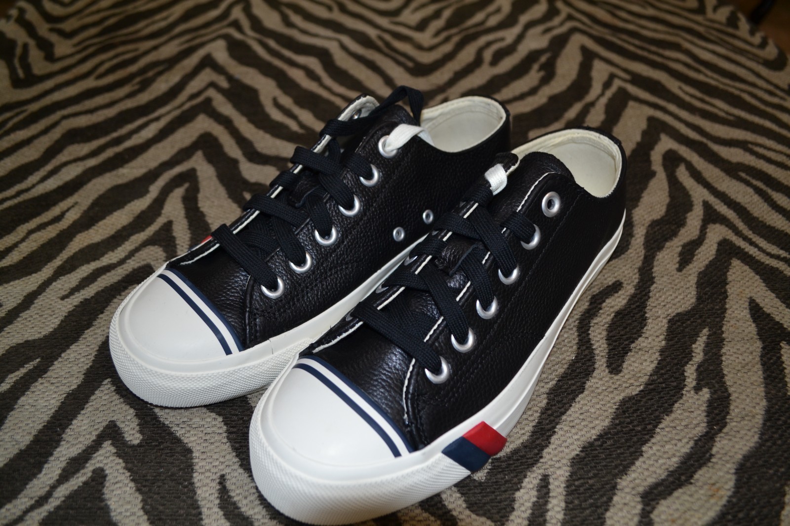 Brand New Pro Keds Royal Lo LEA Black Men’s Shoes, USA Size 6M PH61439 ...