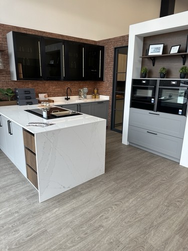 Ex-Display Hacker Roma Pearl Grey Matte Kitchen - Quartz Worktop ...