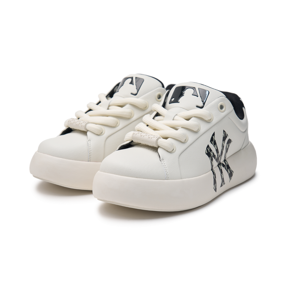 MLB Chunky Classic Base Heel Monogram New York Yankees Sneakers Black ...