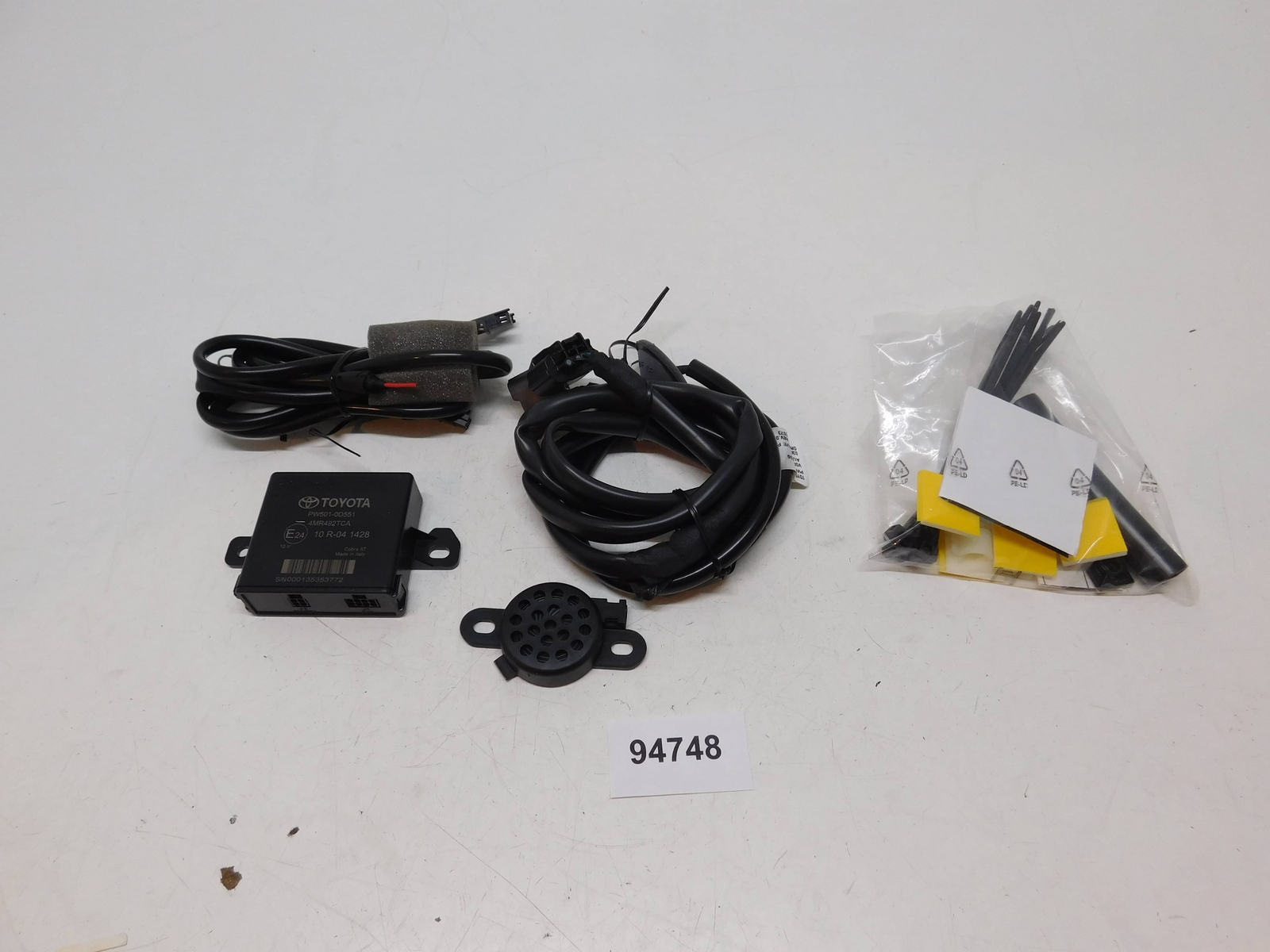 SENSORI PARCHEGGIO POSTERIORI REAR PARKING SENSORS ORIGINALE PER AYGO ...