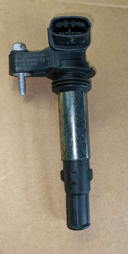 04-09 CADILLAC SRX CTS 3.6L ENGINE MOTOR IGNITION COIL SPARK PLUG BOSCH ...