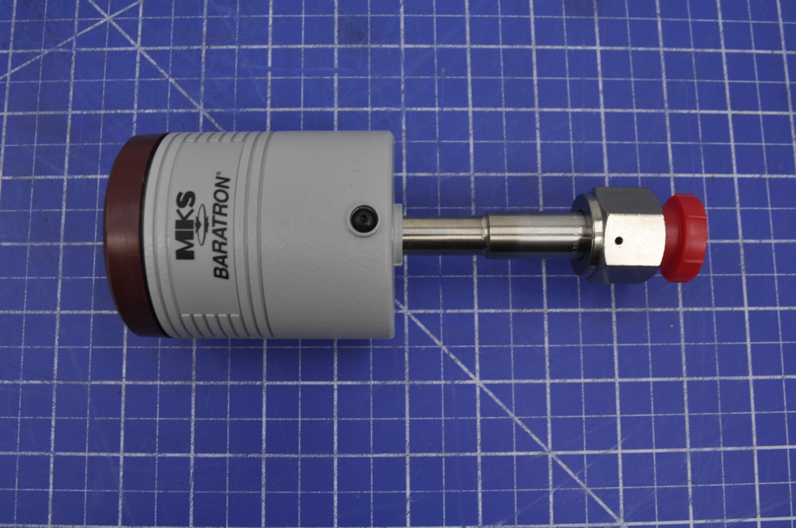 626A13TBE / BARATRON TRANDUCER SENSOR, PRES. DS036-002648-1 1000TORR ...