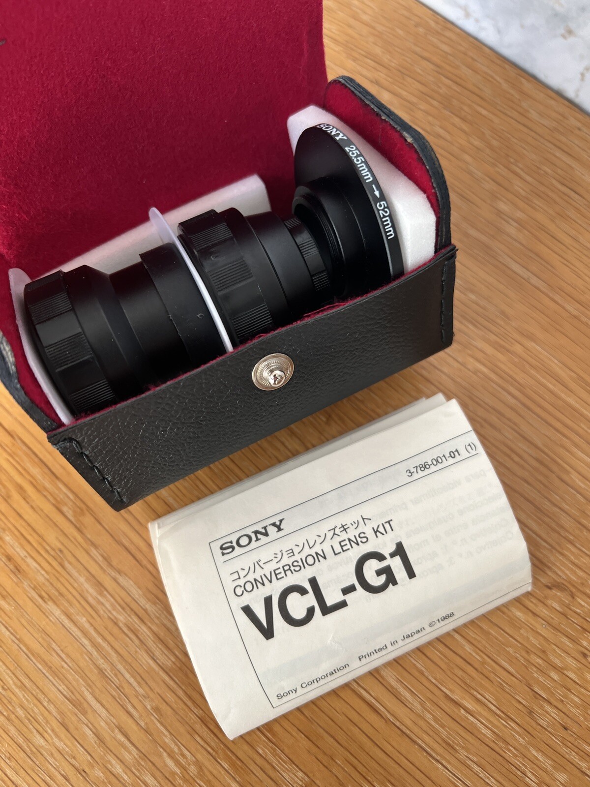 Sony Conversion Lens Kit VCL-G1, 5 Pc + Case for Sony CCD-G1 Video ...