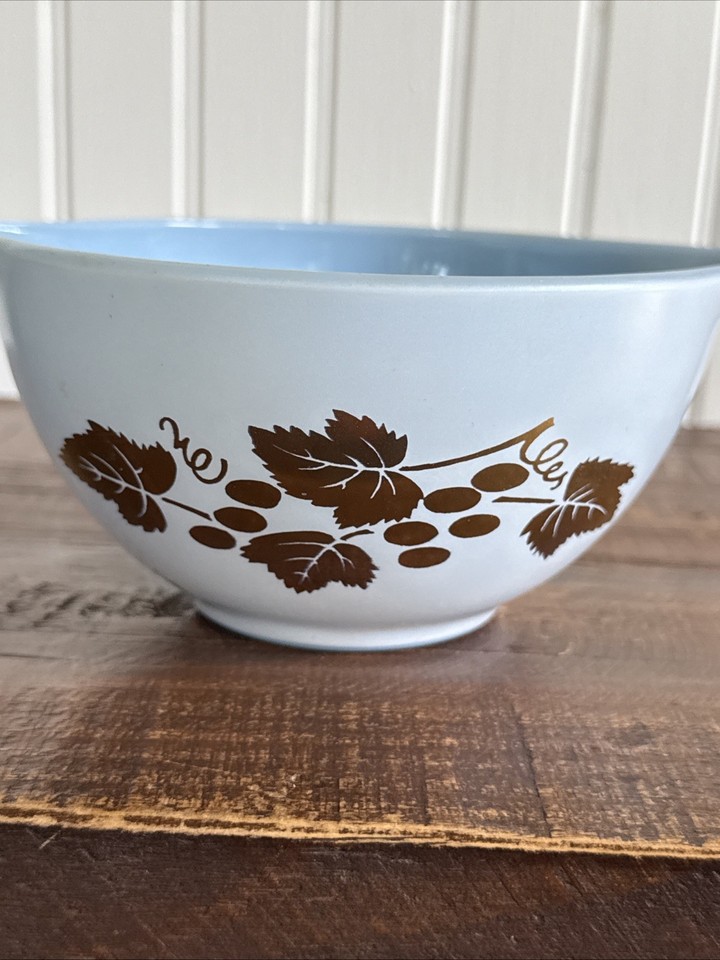 Pyrex Golden Grapes Cinderella Promotional Chip Dip Set Delphite Blue ...