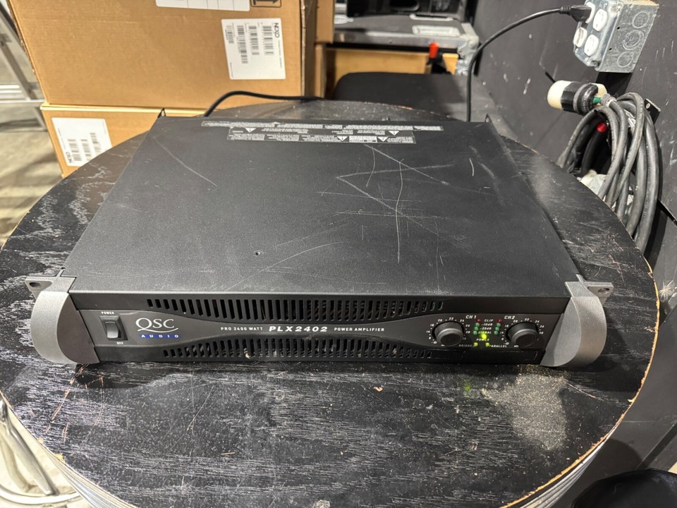 QSC PLX-2402 Pro 2400 Watt Power Amplifier 2U Rack Mount | eBay