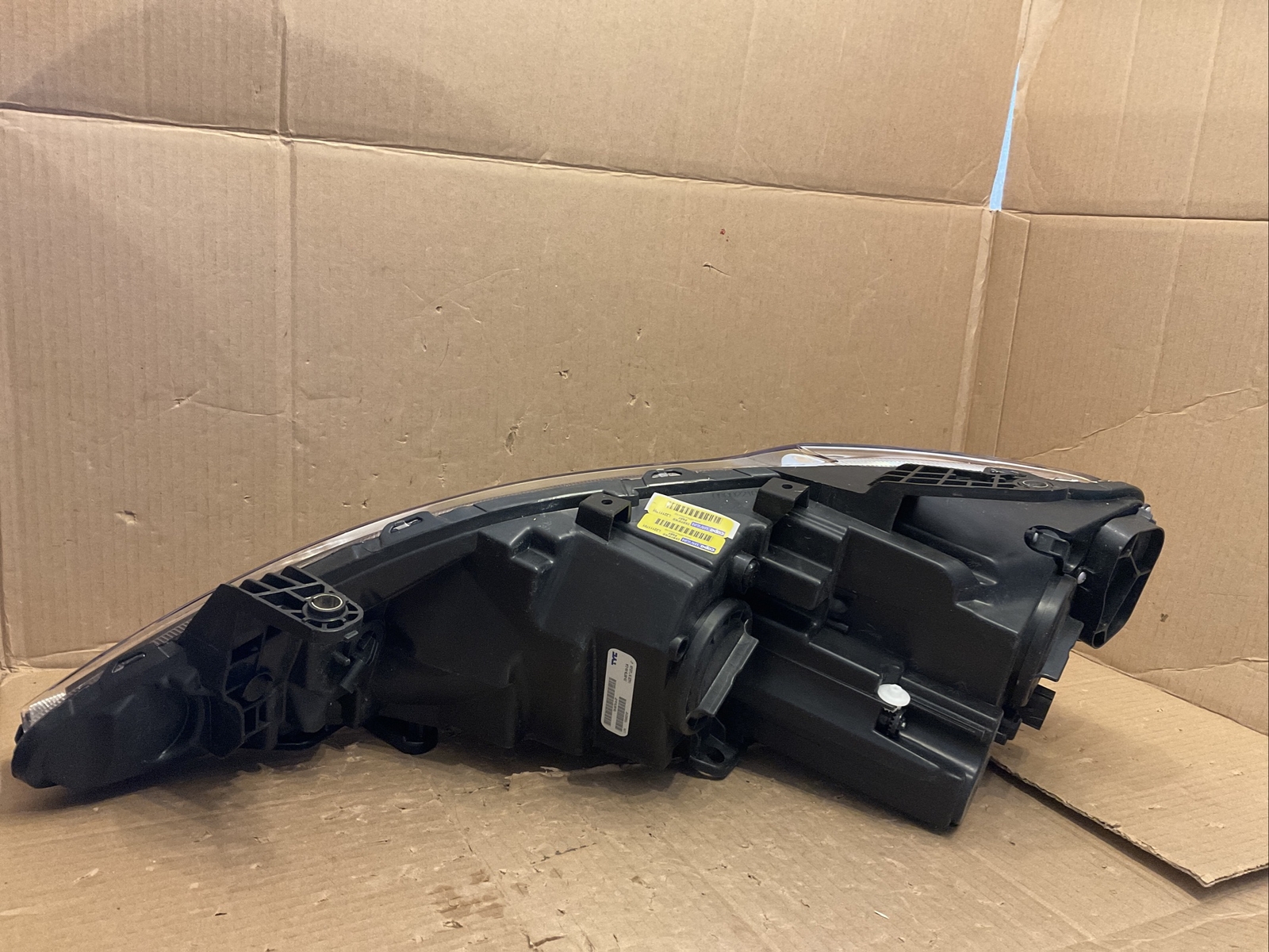 CAPA Quad Halogen Projector Right RH For 2017-2020 Chrysler Pacifica ...