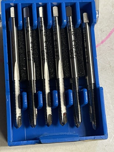 Union Butterfield Gun Taps 6-40 Spiral Point 2 Flute 12pcs -see pics ...