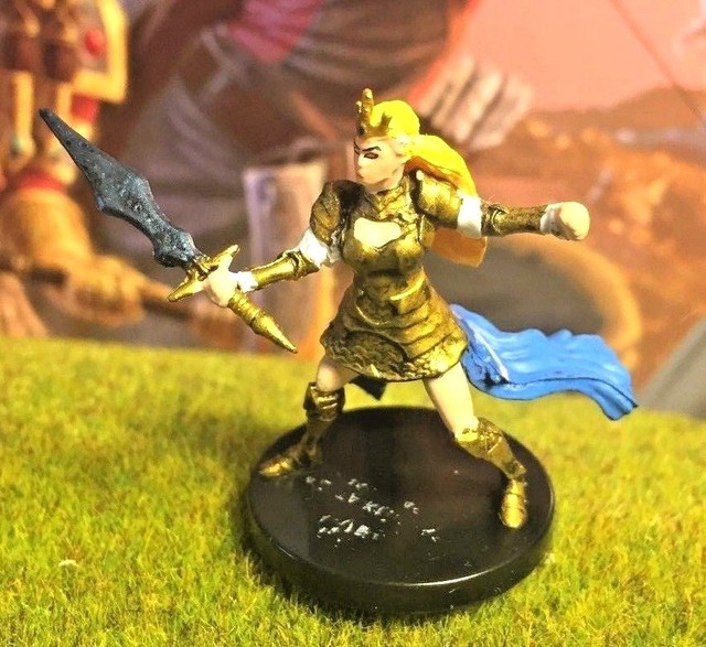 Azata Knight D&D Miniature Dungeons Dragons pathfinder female fighter ...