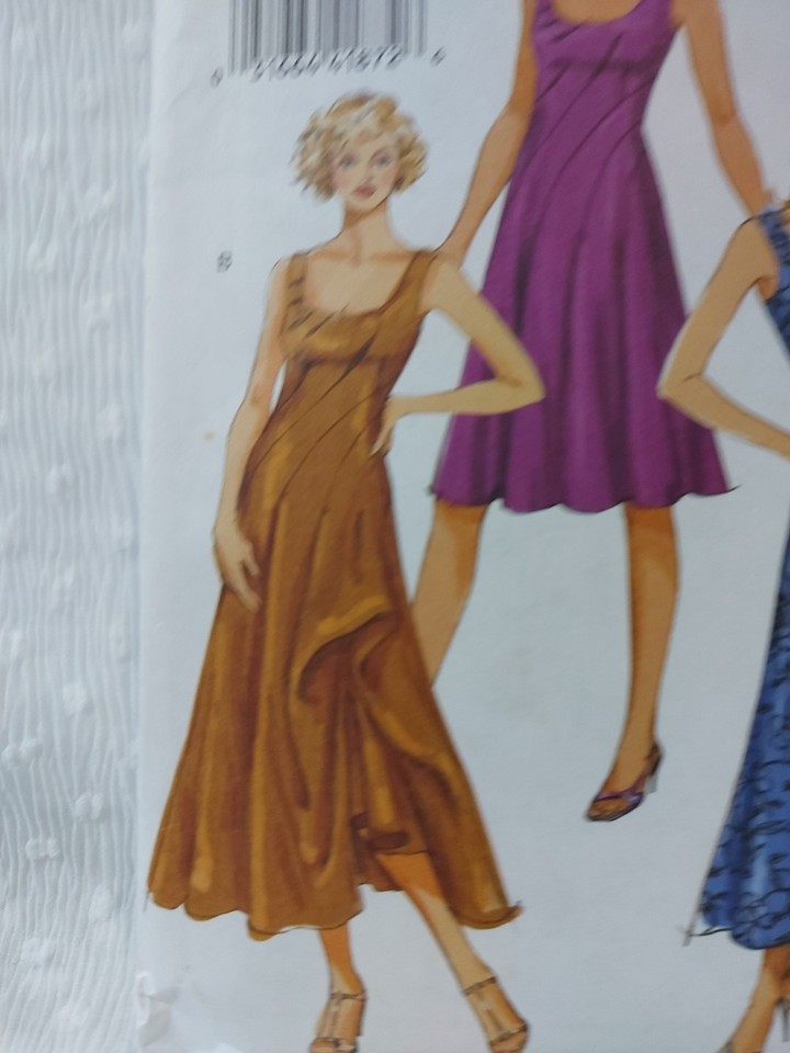 Vogue Sewing Pattern 8417 Misses 4-8 Flared Dress with Diagonal ...