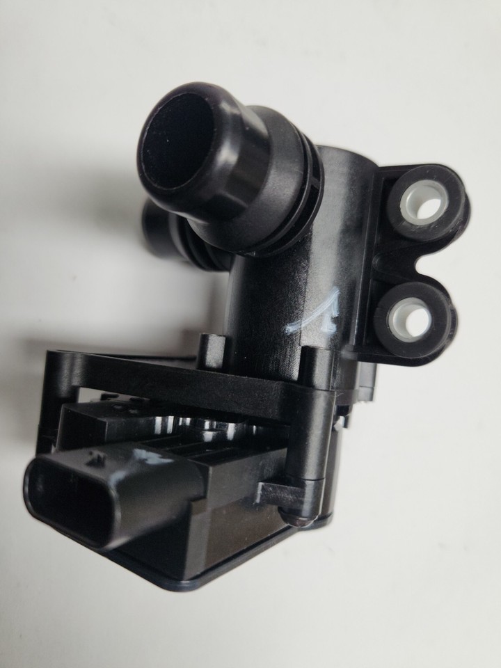 New Genuine Mercedes Benz A0005061500 Regulating Valve,Reversing Valve ...