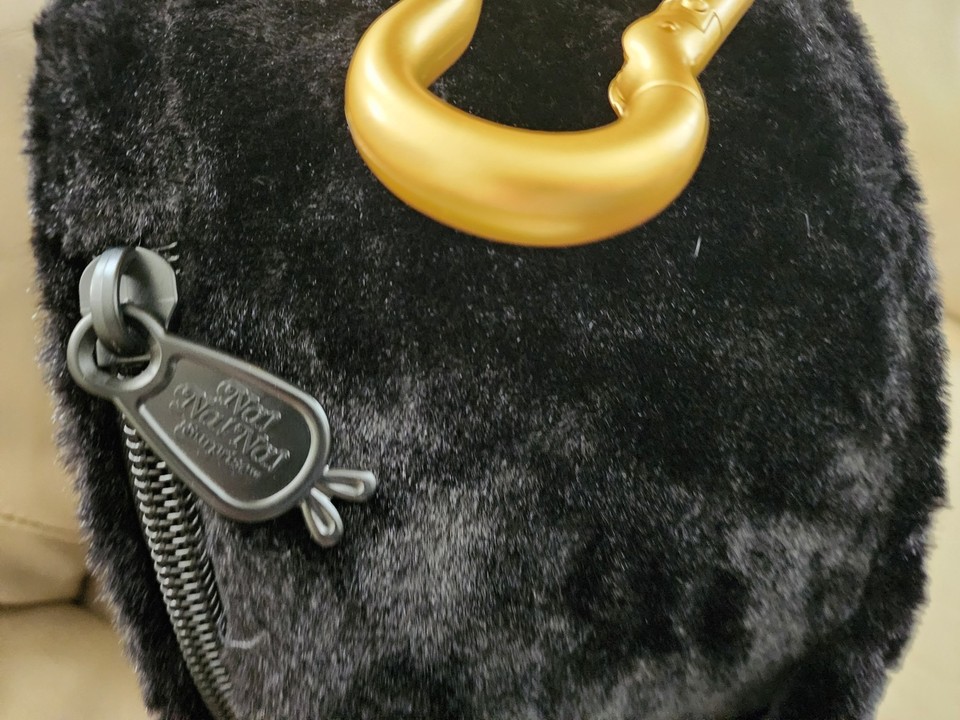 Faux Fur Na! Na! Na! Surprise 2020 MGM Black Rabbit Bunny Luggage ...