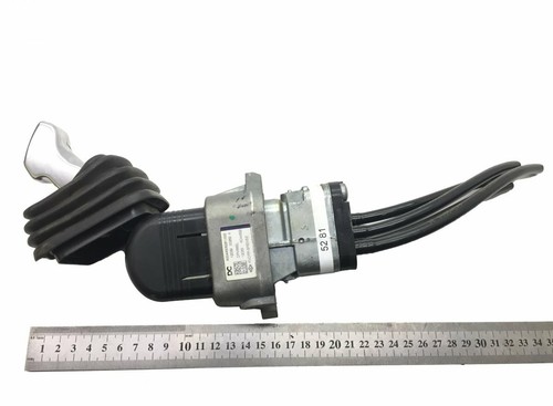 K044622 A0044305281 Mercedes Hand Brake Valve For Actros MP4 Antos ...