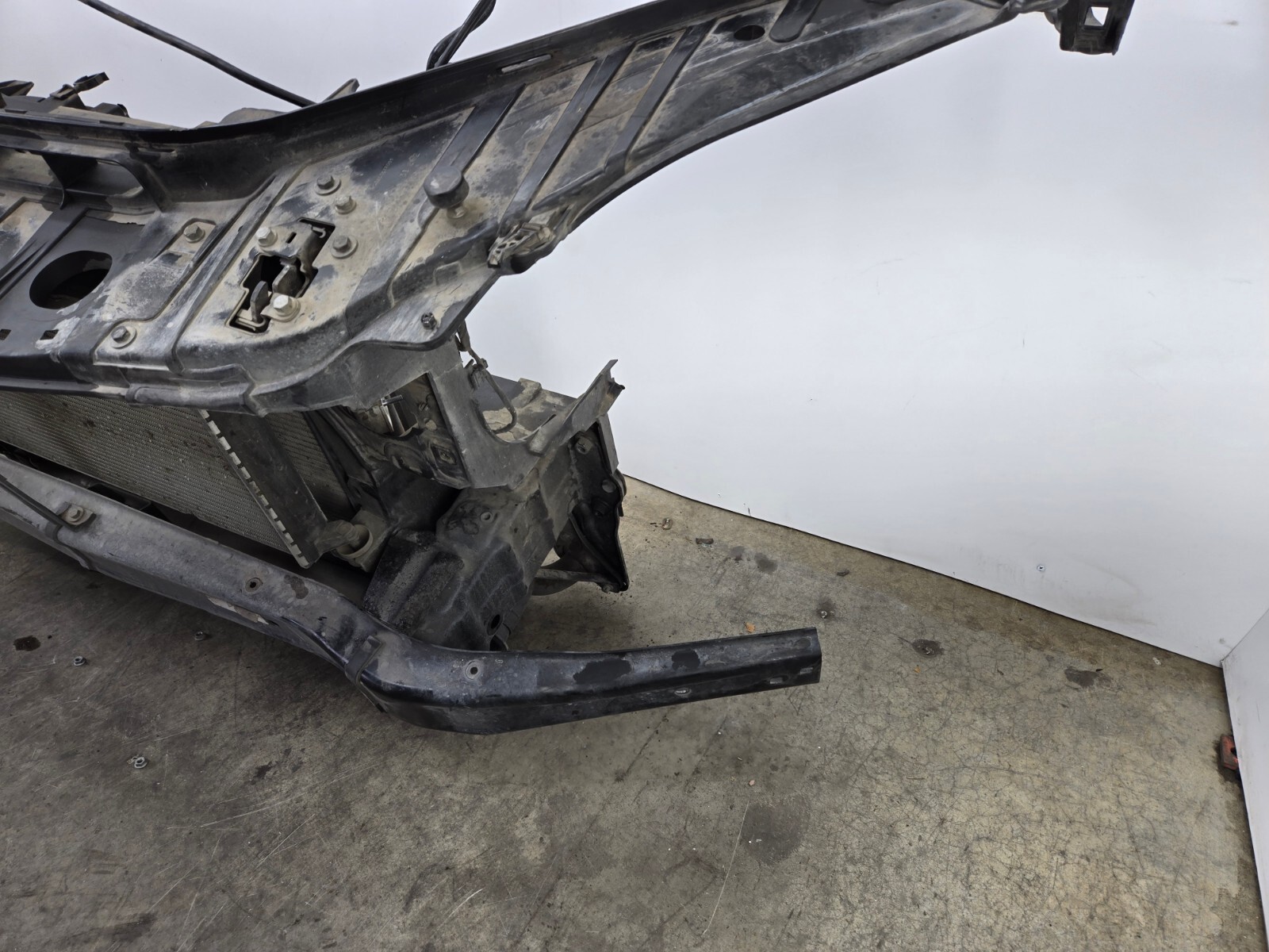Front Clip Radiator Support Cooling Ac Fan Rebar Re Bar Mercedes X166 ...