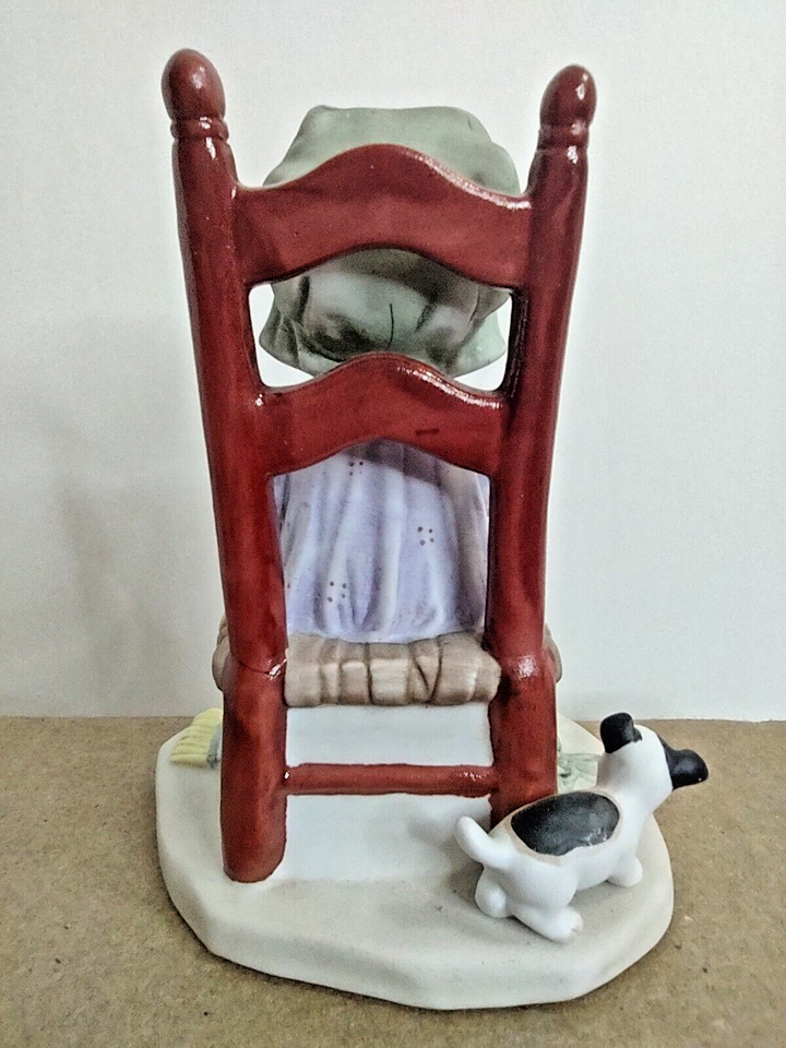 Children Of C. H. Twelvetrees Ceramic Figurine Knitting Time H 1746 ...