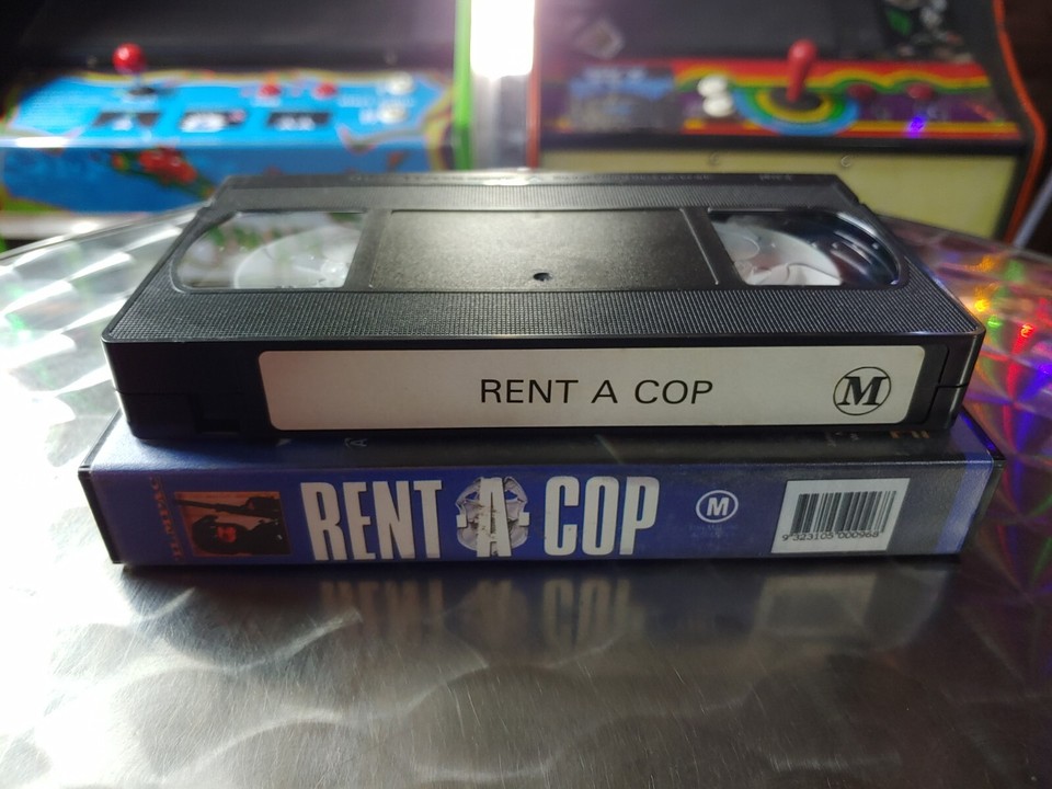 Rent A Cop - Burt Reynolds, Liza Minnelli - VHS Movie Video Tape | eBay