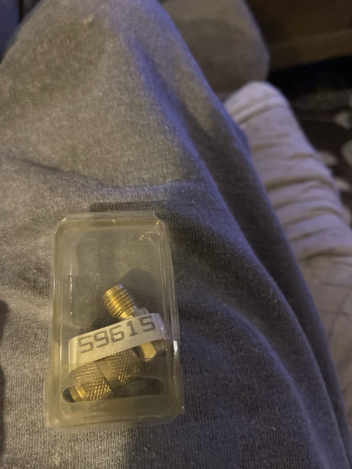 New OEM Parts Four Seasons 59615 - 1/4MFx1/4FF - Swivel 90° R12 Service ...