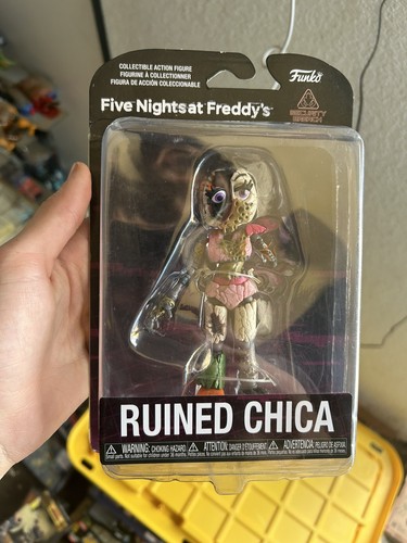 Five Nights at Freddys Security Breach Ruin Ruined Chica Action Figure ...