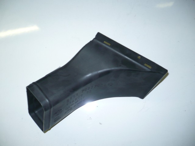 BMW 5 SERIES E60/E61 FRONT LEFT N/S BRAKE AIR DUCT PLEASE CHECK ...