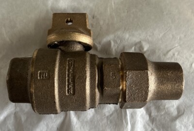 Mueller Ball Curb Stop Valve Brass 1" Flare X FIPT | eBay