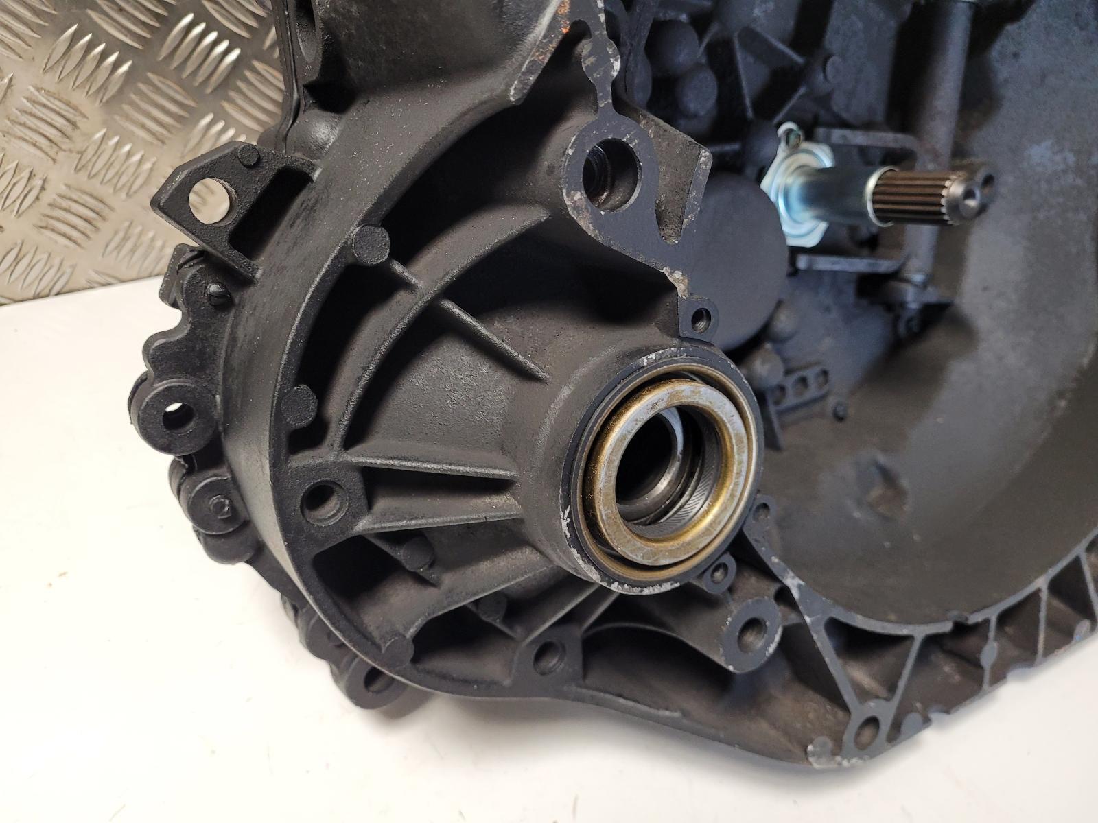 MINI R50 ONE Cooper 1.6 2001-2004 5 Speed Reconditioned Gearbox MIDLAND ...
