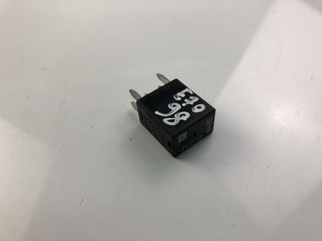 269-Vauxhall Opel /08-16 Chevrolet /05-16 5-Pin Black Relay GM 13500128 ...