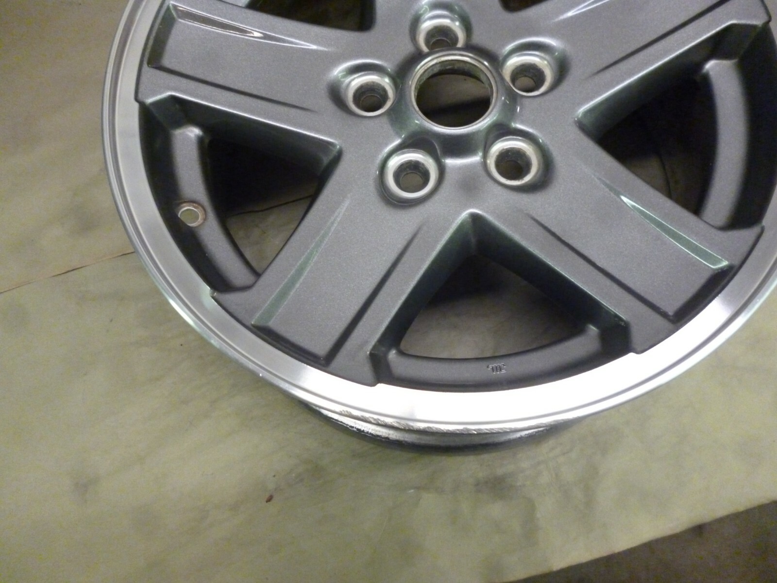 Jeep Liberty Wheel 16x7 Aluminum Wide Spoke Gray Fits 2005 30127wh for ...